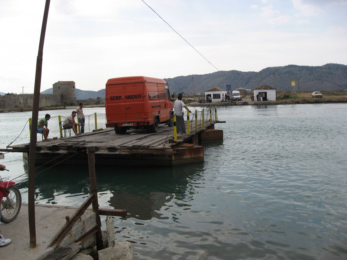 ALBANIA: Award Municipal Infrastructure Programme V: MACS